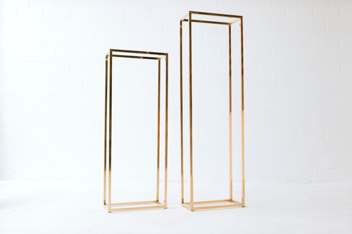 Gloss Gold Stand | LUXE Designs &Events