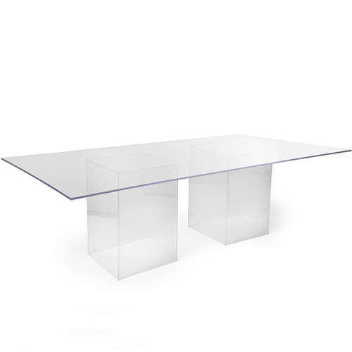Transparent Ghost Table | LUXE Designs &Events