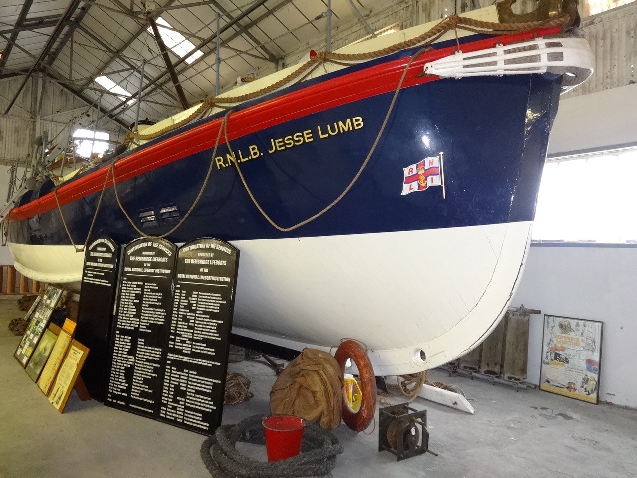 Yachting museum cowes | England | Classic Boat Museum