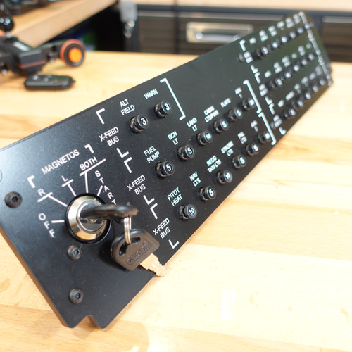 C172 Fuse Panel | 737DIYSIM