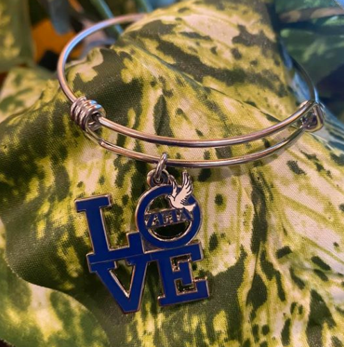 Zeta LOVE stainless bangle | ilovegreekstuff