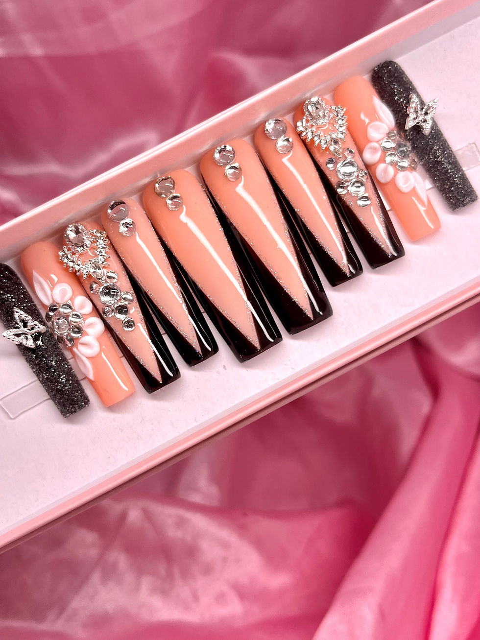 XL Nails | Artemis Cosmeticos 2/3