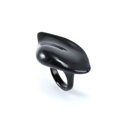 Black Tail Ring | danabloom