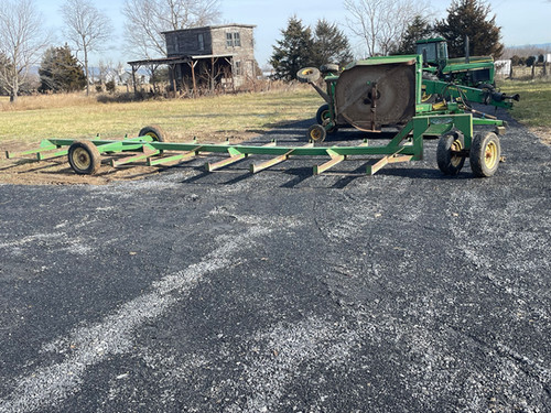 Round Bale Wagon | Hamburg Equipment