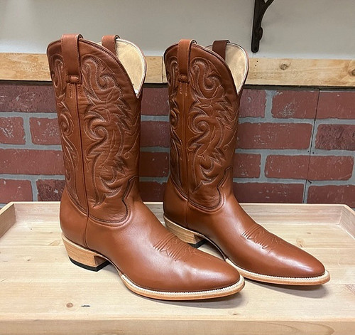"Ithaca" In venus calf color (Brandy) | JW Boot Company