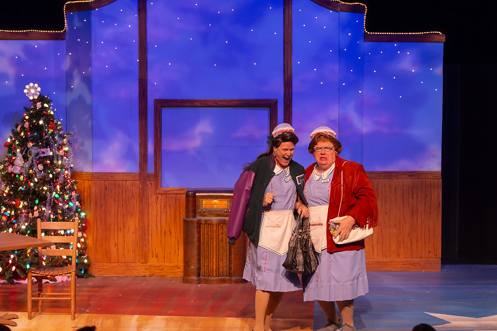 'A Tuna Christmas' Marks a Joyful Farewell at The Springer Opera House