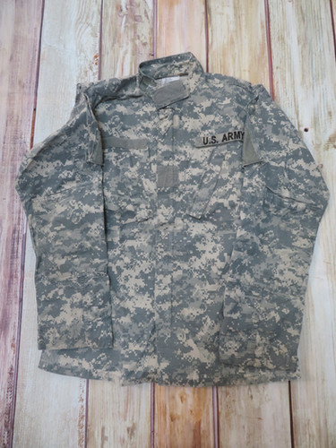 米軍実物 ACU UCP COAT ジャケット | 柿田商店 ミリタリーショップ カキタ商店 横須賀 ドブ板通り 米軍放出品 海軍 U.S.NAVY