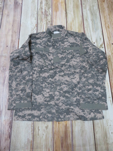 米軍実物 ACU UCP COAT ジャケット | 柿田商店 ミリタリーショップ カキタ商店 横須賀 ドブ板通り 米軍放出品 海軍 U.S.NAVY