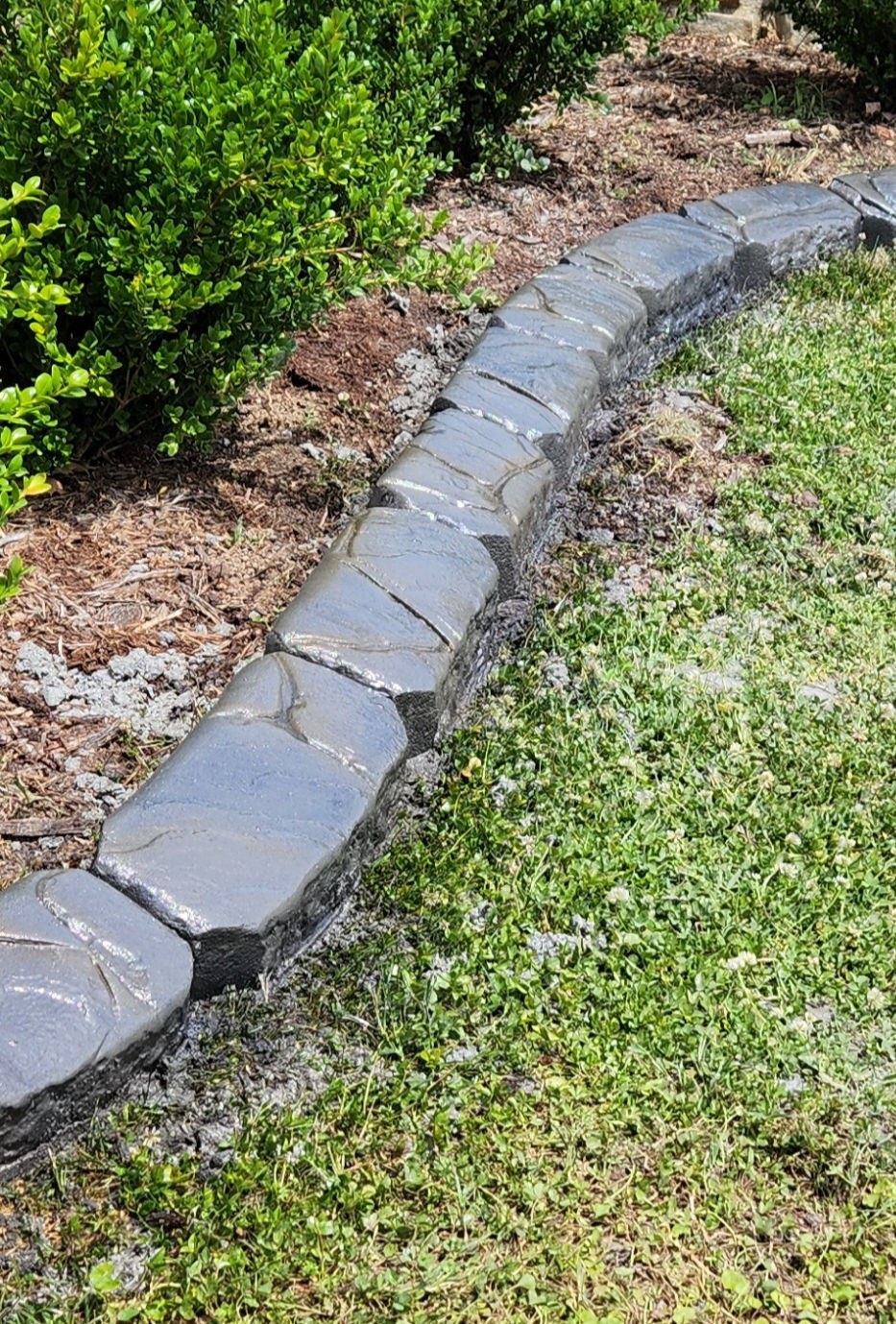 Decorative Borders Professionals | A Modern Curb Appeal | Trinity, NC