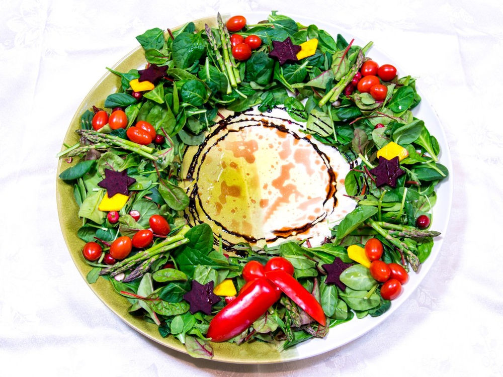 Holiday Vegetable Wreaths