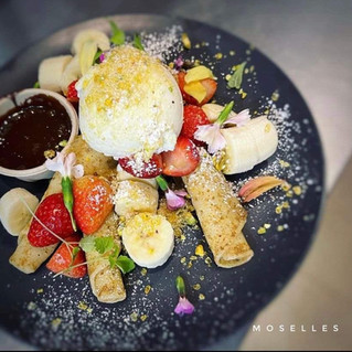 MOSELLES Café + Restaurant || Gallery