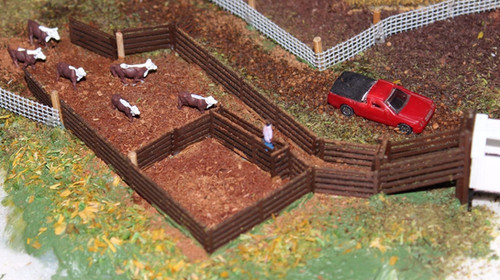 N SCALE STOCK YARD - Kit incl. cattle and men | DixiGlen Farm
