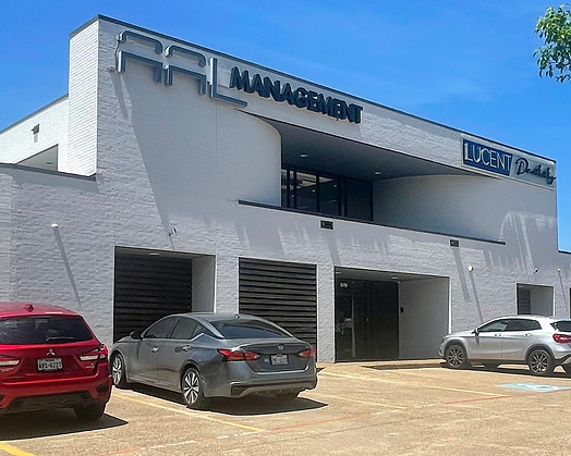 Lucent Dental Group, Owned by Dentists, Operated By Dentists | Dental Career | 519 N Cedar Ridge ...