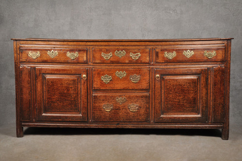 Dressers | Holmes Antiques