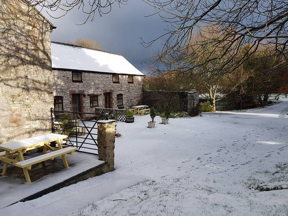 Enjoy Christmas With Pen-Y-Bryn Farm In North Wales