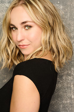 WOMEN | stephgirardheadshots