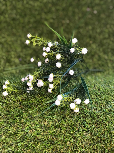 Grass /Fern Bush with White Gyp Plastic | Thistle And Fearne