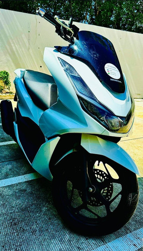Honda PCX 160 White | SV Estate