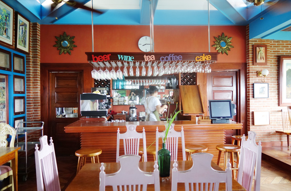Restaurant: Cafe du Tukon (Batanes, Philippines). – The Global Flaneuse