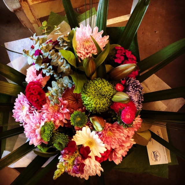 AdoreFlowers.com.au | Mooloolab Sunshine Coast | Florist