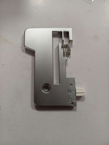 Pfaff Needle Plate, 68004423,pfaff needle plate | hsmsupplies.com