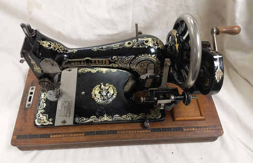 Royal Leader hand opp. Sewing machine,Singer 28k style,Hand machine ...