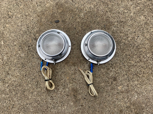 Side Mount Marine Lights W/Toggle Switch | Cable Boats