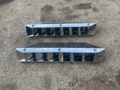 Exhaust Side Vents | Cable Boats