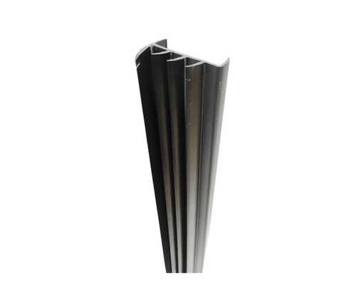 Empaque PVC Negro Triple labio R80 6m marca CISIG | Puntocarrocero