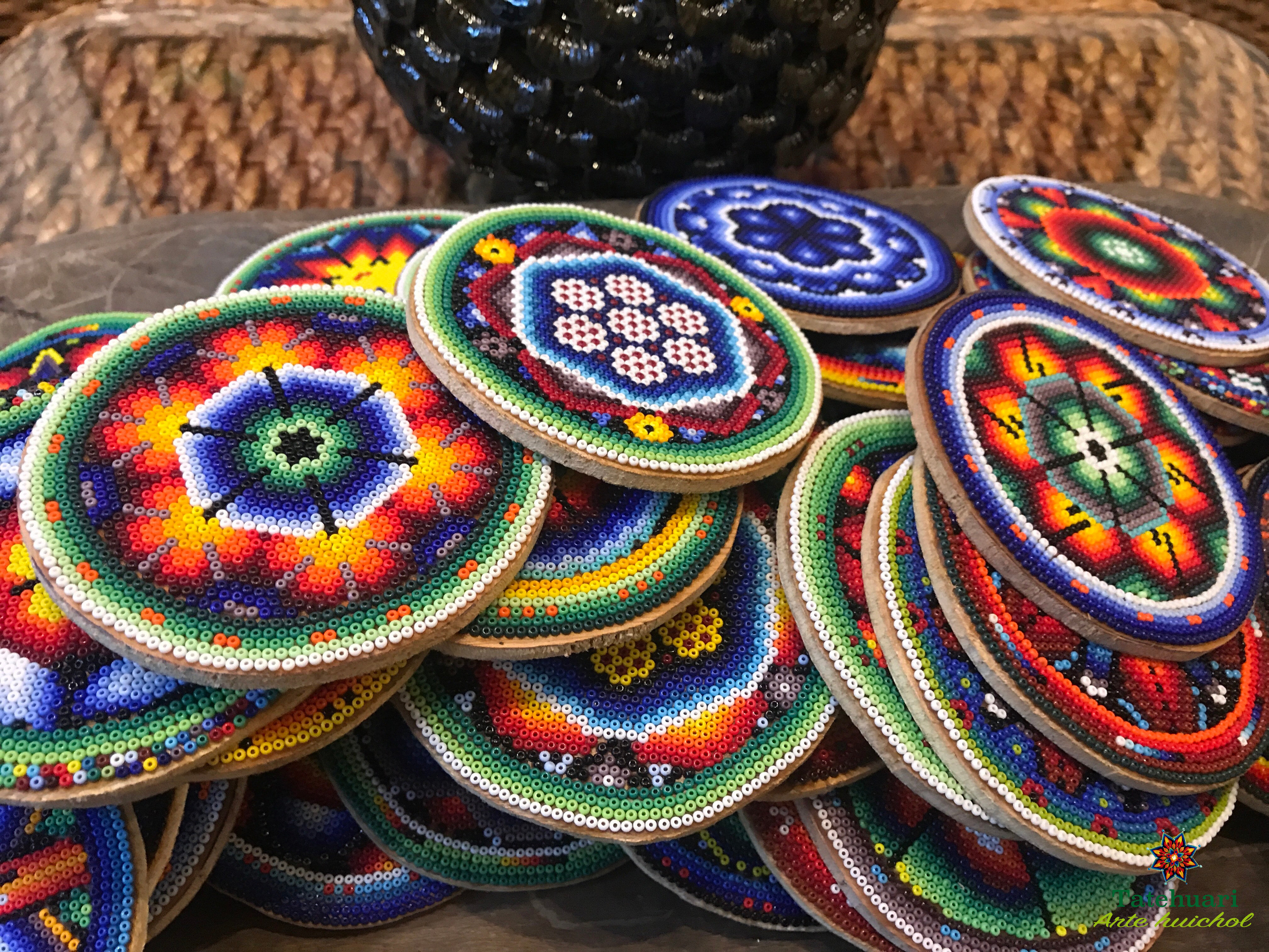 Círculo Forrado con Chaquira - Arte huichol | tatehuari