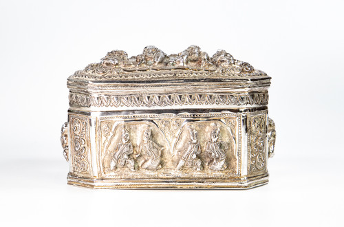 Magnificent Large Heavy Antique Burmese Silver Betel Box 1900 | Peter ...