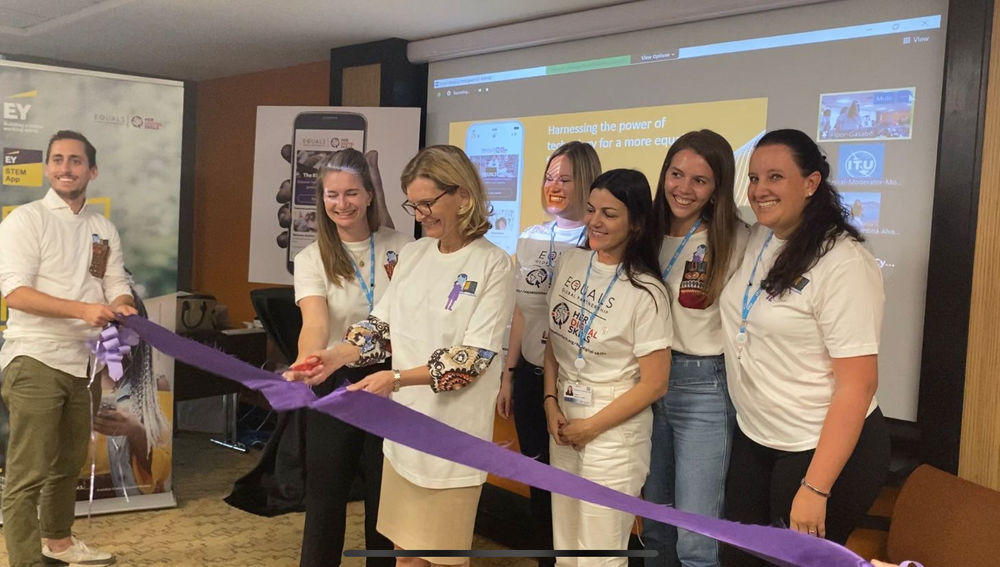 EQUALS Her Digital Skills available from today on the EY STEM App