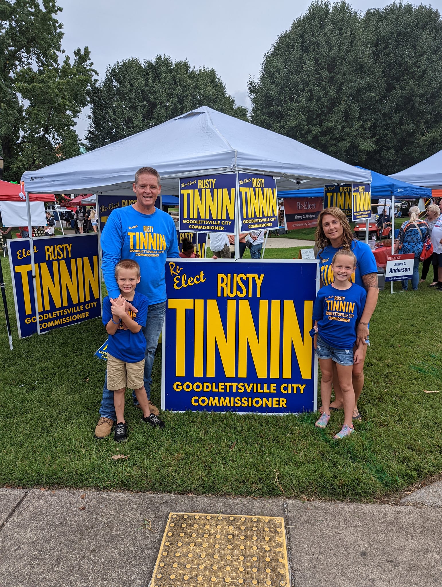 Rusty Tinnin at The Salty Dog Festival