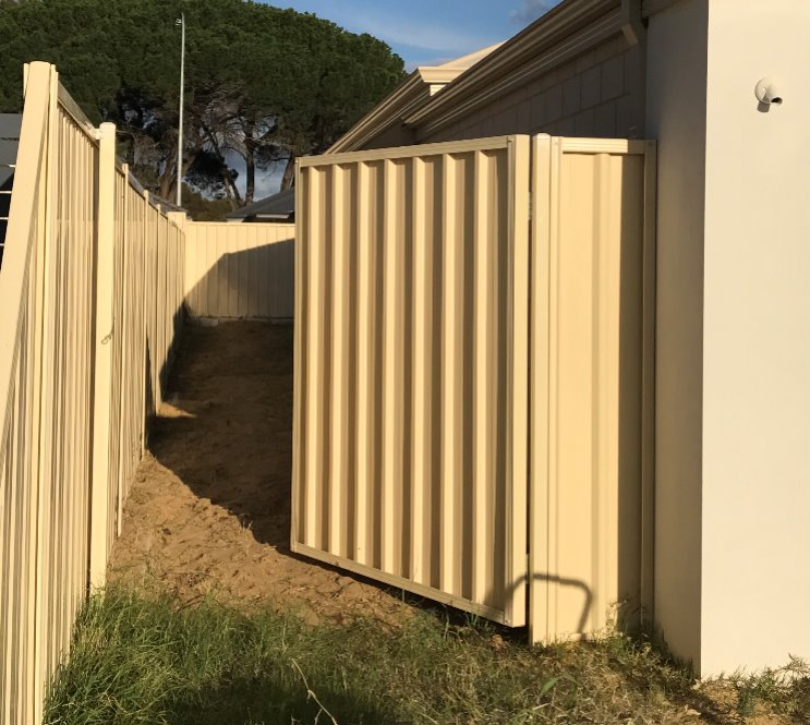 Colorbond Gates and Fence | AR Screening Systems | Forrestdale WA