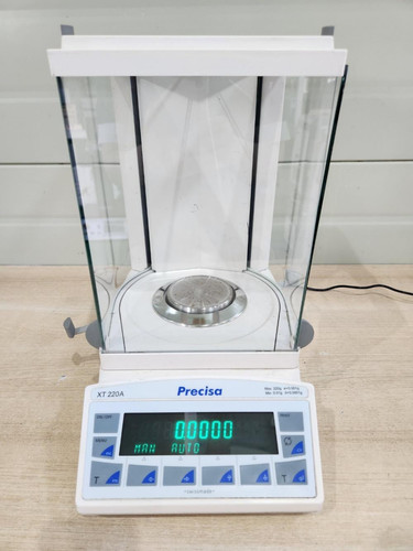 Precisa XT220A Analytical Balance | rescience