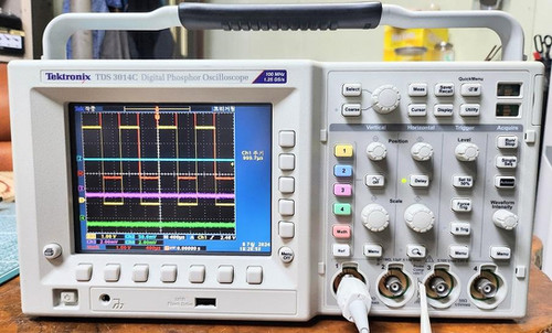Tektronix TDS3014C Digital Phosphor Oscilloscope | rescience