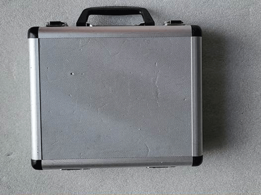 TREK ELECTROSTATIC VOLTMETER | rescience