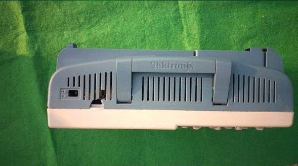 Tektronix TDS1012 Digital Storage Oscilloscope | rescience