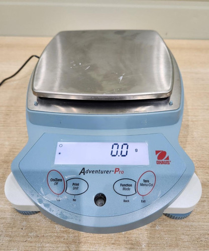 OHAUS AVG8101C Adventurer™ Pro Precision Electronic Balance | rescience