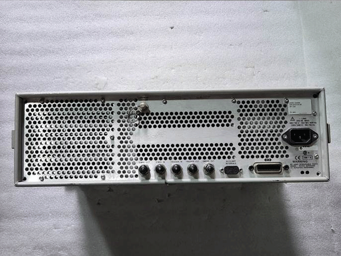 Agilent E4430B ESG-D Signal Generator (1.0GHZ) | rescience