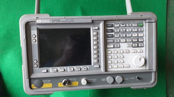 HP E4403B ESA-A SERIERS Spectrum Analyzer-FOR PART | rescience