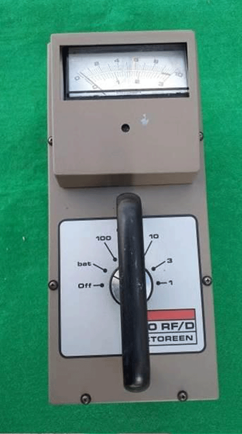 Victoreen 440 RF/D Shielded Survey Meter | rescience