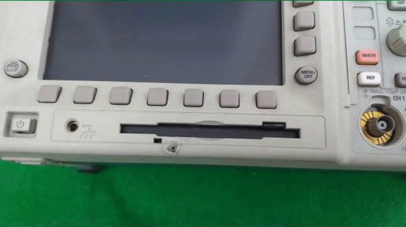 Tektronix TDS3032 Color Digital Phosphoe Oscilloscope | rescience