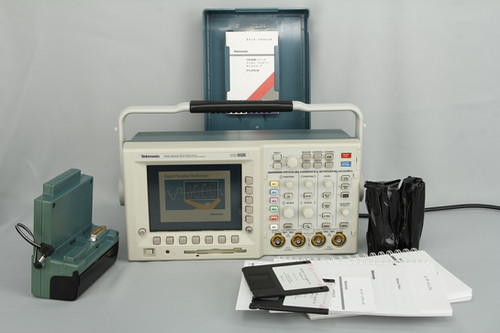 Tektronix TDS 3034 4Ch Digital Phosphor Oscilloscope | rescience