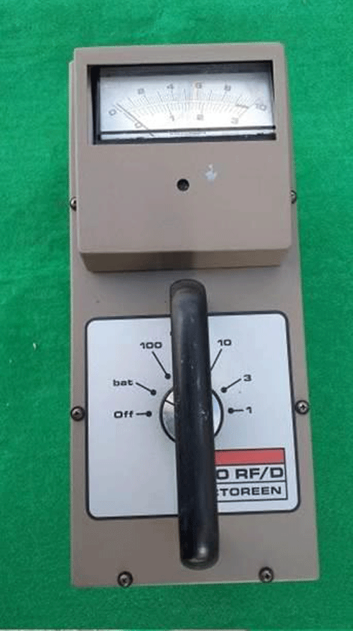 Victoreen 440 RF/D Shielded Survey Meter | rescience
