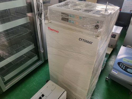 Thermo Scientific Cytomat Automated Incubator | rescience