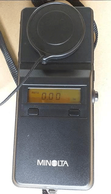 Minolta T-1M Digital Illuminance Meter | rescience