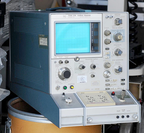 Tektronix 576 Curve Tracer | rescience