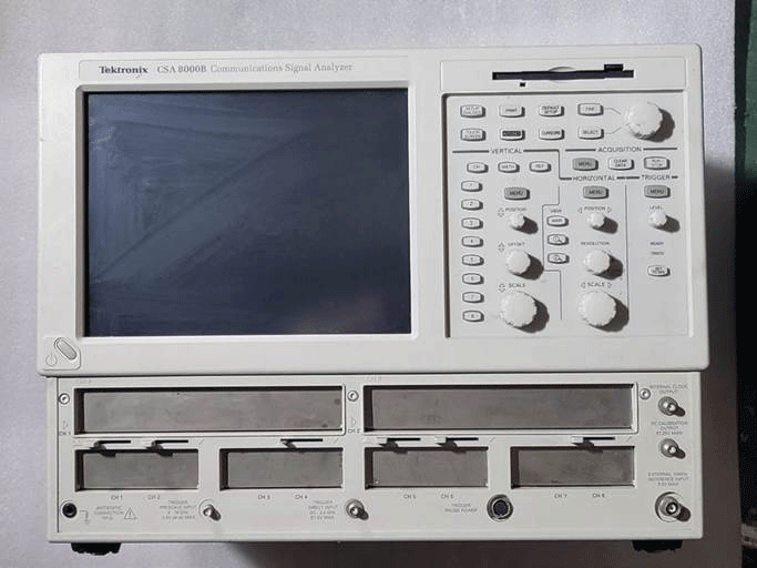 Tektronix CSA 8000B Communications Signal Analyzer | rescience