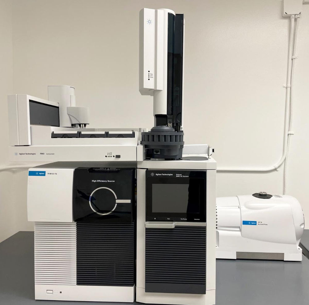 Agilent Technologies - 7010B (G7012B) Triple Quadrupole GC/MS System ...